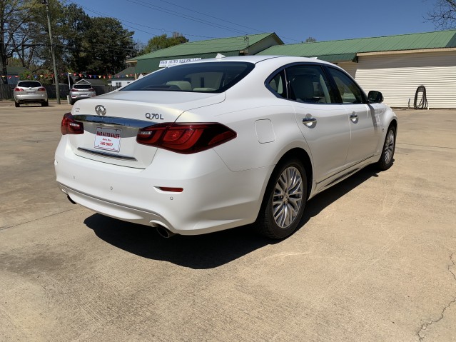 B & B Auto Sales Marks, MS | 2015 Infinity Q70L 3.7